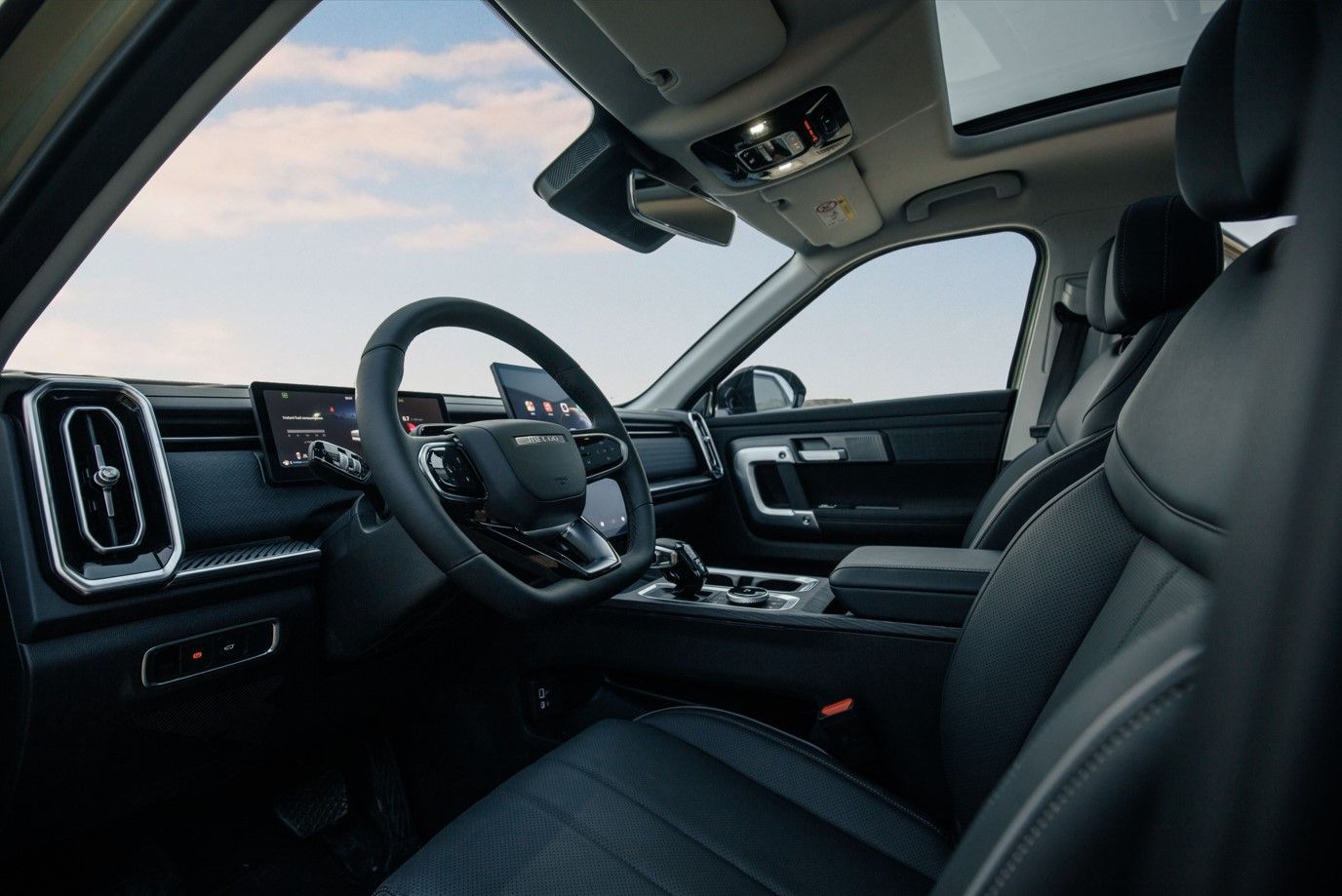 JAECOO 7 Petrol | Bold, Premium SUV